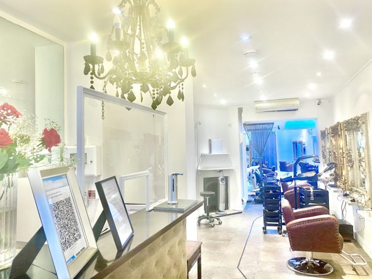 ロンドンで人気の美容室Baroque Hair and Nailsの魅力を徹底解説 | BAROQUE hair and nails